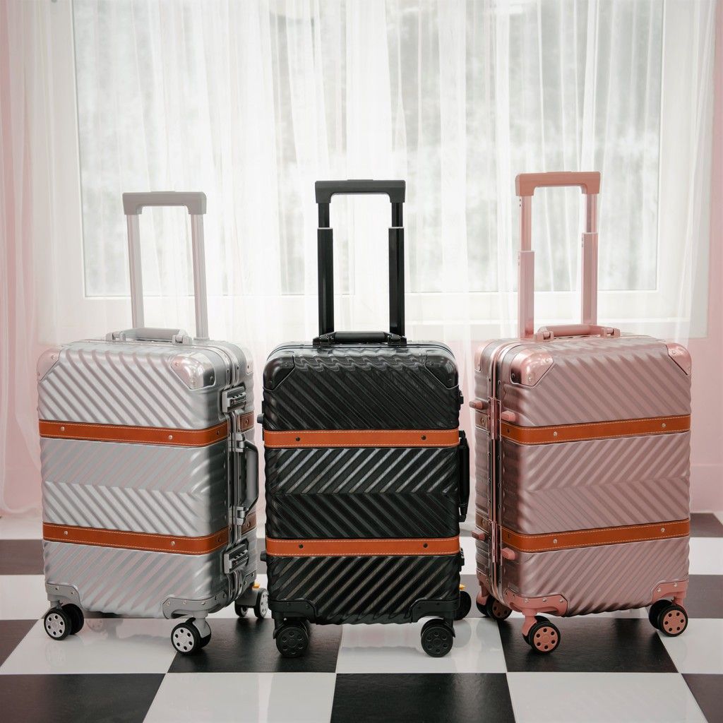 10 กระเป๋าเดินทาง Tpartner รุ่นไหนดี สวย แข็งแรง ราคาดี