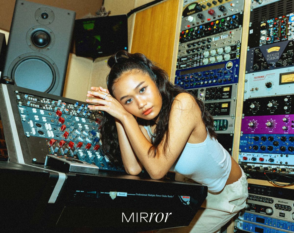 ชีวิตที่เคยเจ็บปวดจากคนรอบตัวของ ‘GALCHANIE’ ศิลปินหญิงค่าย YUPP! ที่ ...