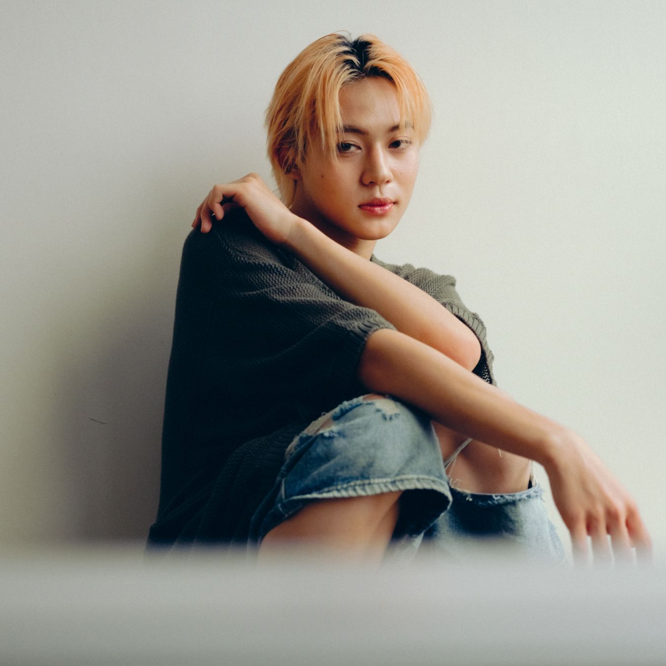 หนุ่มสเต็ปเต้นเท้าไฟ แห่งวงการ T-Pop ‘เลโก้ LYKN’ ไอดอลที่ไม่ยึดติดกับลุค จะมองว่าเท่ หล่อ สวย ...